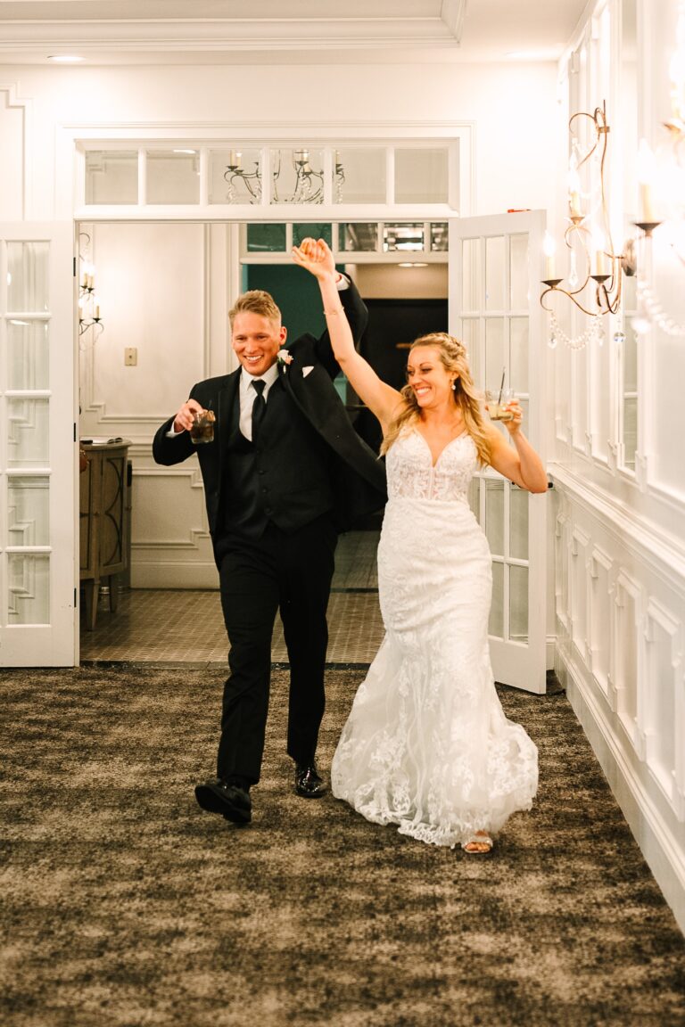 Summer Wedding at Harbour Trees Golf and Beach Club